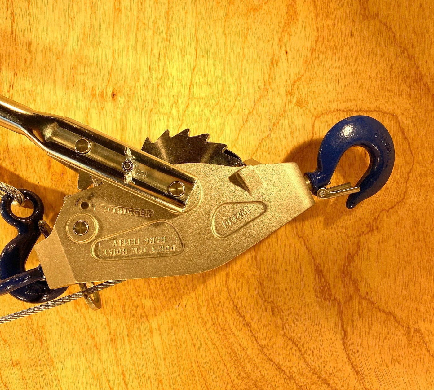 Lug-All 2 Ton Cable Hoist Come Along · Shelter Institute